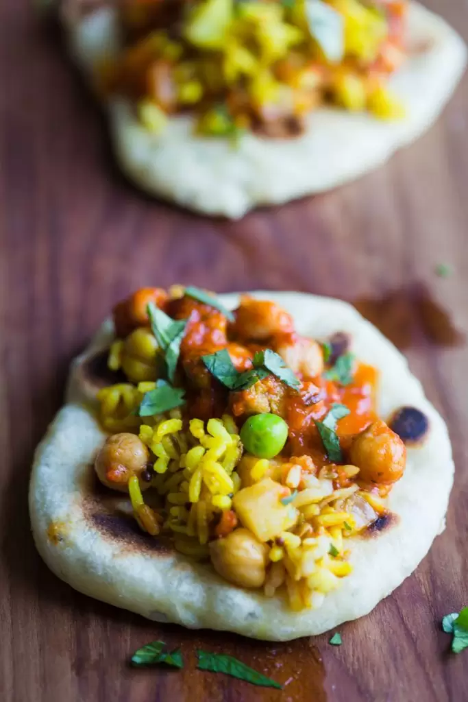 Mini Garlic Flatbread (V) - Food with Feeling