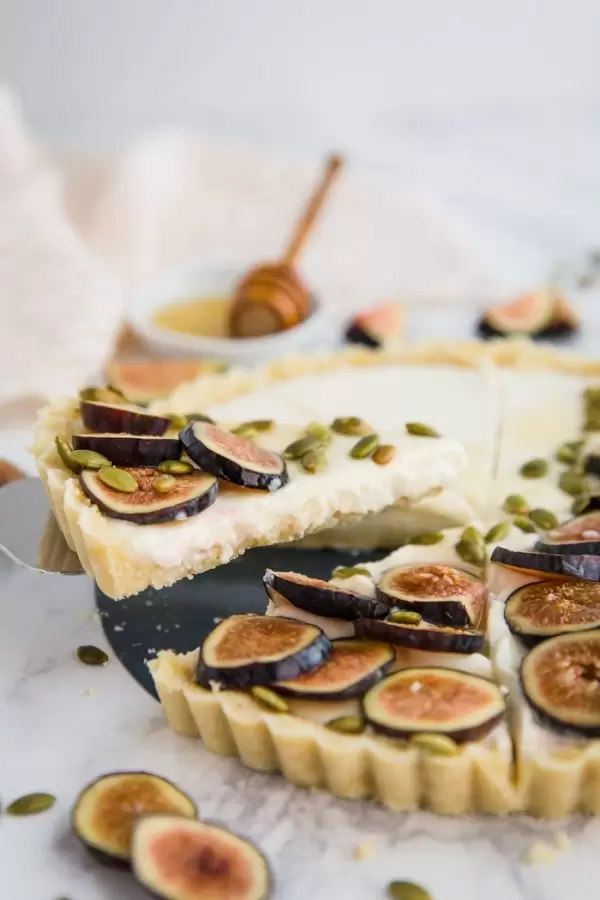 No Bake Fig Pie - Food with Feeling