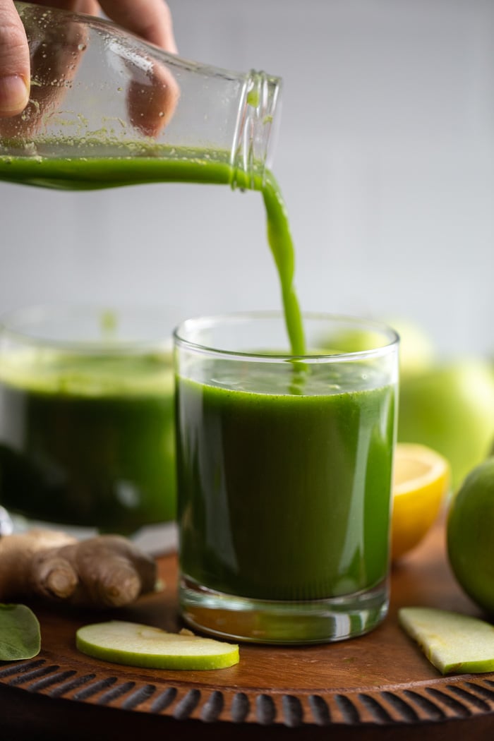 Apple Green Juice - Food with Feeling