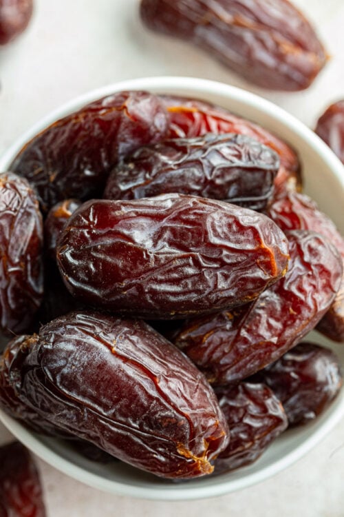 Dates 101 - Food with Feeling