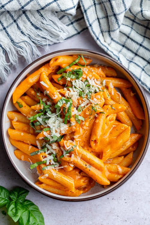 Roasted Red Pepper Pasta - Food with Feeling