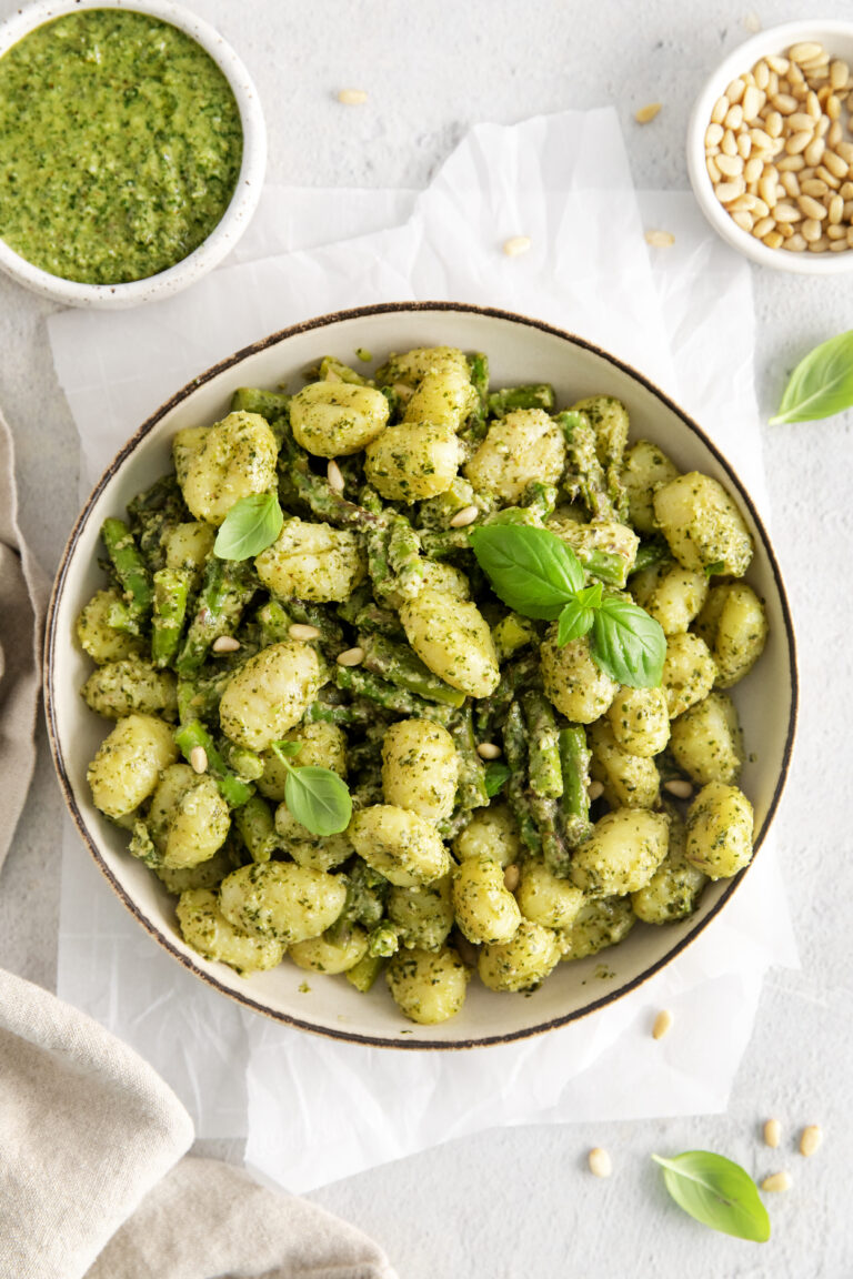 Pesto Gnocchi - Food with Feeling