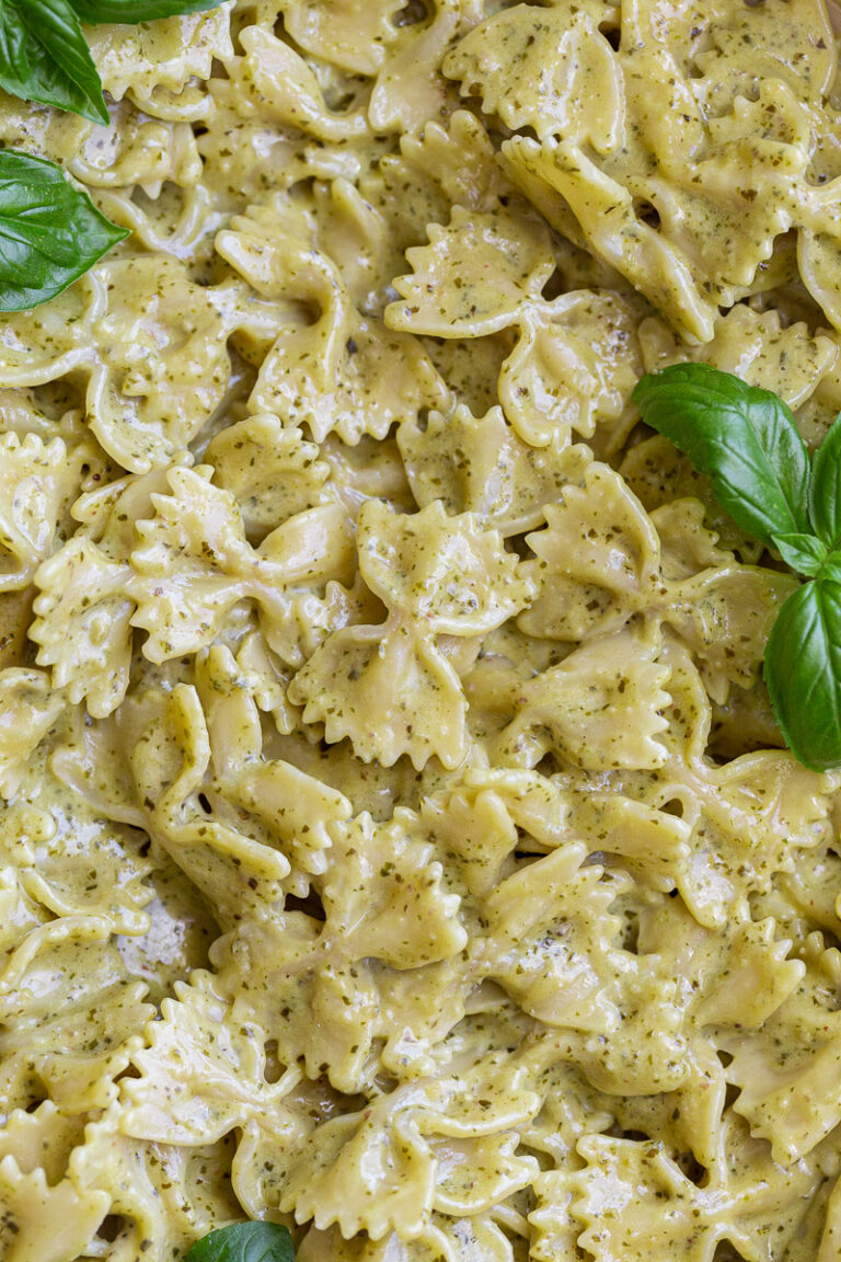 Pesto Cream Sauce - Food with Feeling