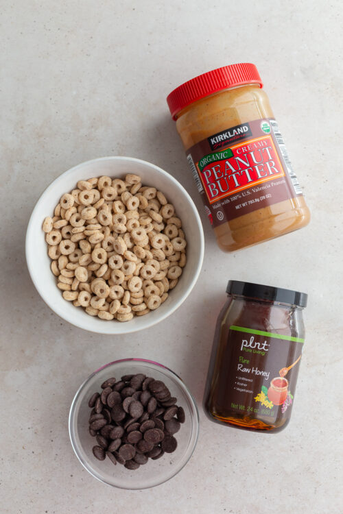 No Bake Cheerio Bars - Food with Feeling